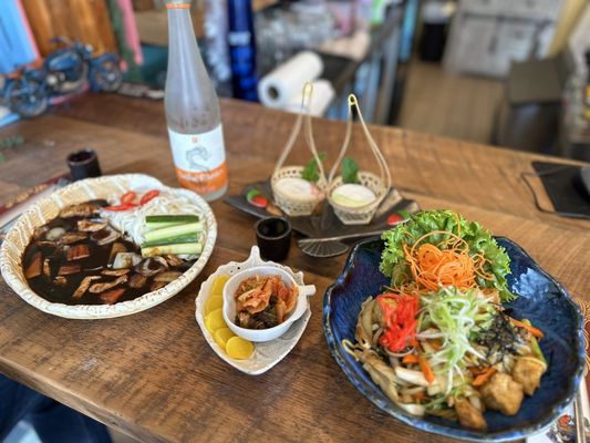 DTOM DTUN - Updated October 2025 - 15 Reviews - 202 E Davis St ...