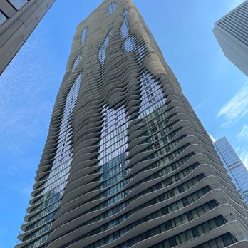 RADISSON BLU AQUA HOTEL, CHICAGO - Updated June 2025 - 644 Photos & 435 ...