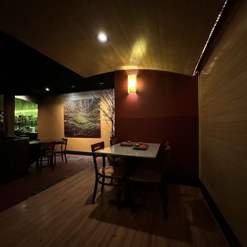 TAMARIND TREE RESTAURANT - Updated April 2025 - 1899 Photos & 1662 ...