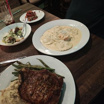 PIGNETTI’S WACO - Updated March 2025 - 118 Photos & 159 Reviews - 401 S ...