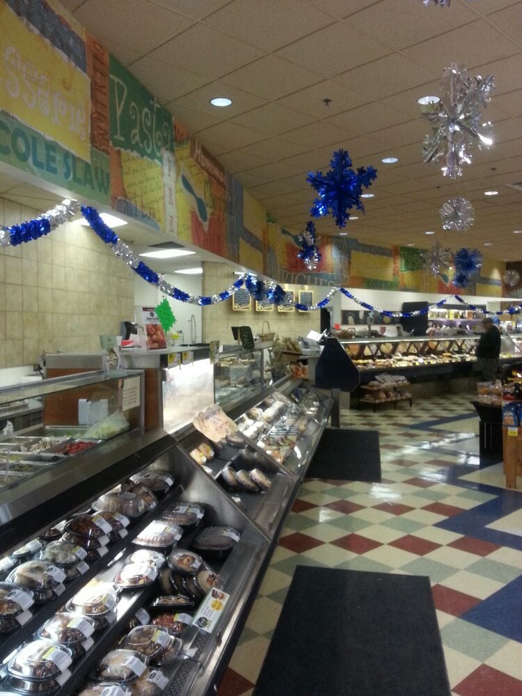 VG’S GROCERY - Updated December 2024 - 8503 Davison, Davison, Michigan ...