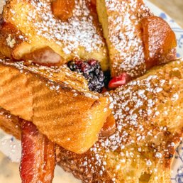 LITTLE HEN - Updated November 2024 - 1373 Photos & 707 Reviews - 4579 ...