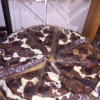 THE CHOCOLATE RABBIT - Updated December 2025 - 17 Photos - 11 Queen ...