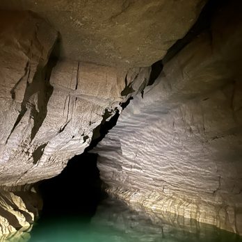 BLUESPRING CAVERNS PARK - Updated October 2025 - 165 Photos & 48 ...