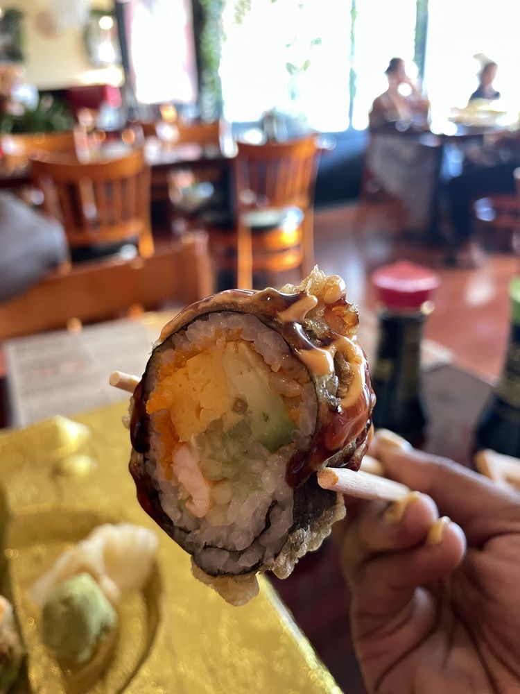 MOONSUN SUSHI - Updated April 2026 - 127 Photos & 221 Reviews - 324 E ...
