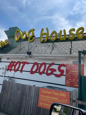 THE DOG HOUSE - Updated April 2026 - 32 Photos & 19 Reviews - 5279 N ...