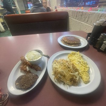 MOORE STREET CAFÉ - Updated November 2024 - 442 Photos & 329 Reviews ...