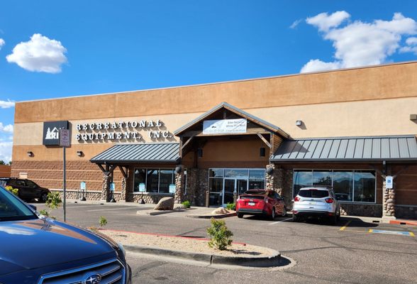 REI - Updated December 2025 - 102 Photos & 211 Reviews - 12634 N ...