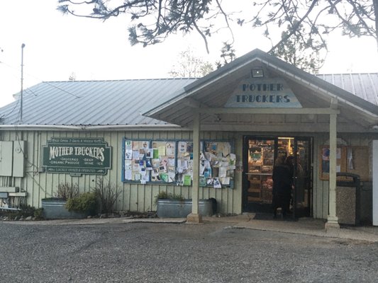 MOTHER TRUCKERS - Updated July 2025 - 20 Photos & 26 Reviews - 13224 ...