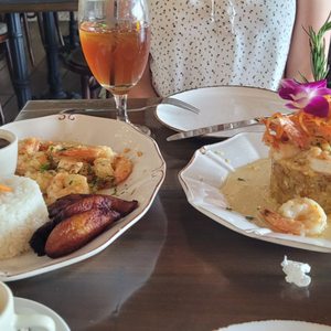 ISLA CUBAN-LATÍN KITCHEN & RUM BAR - 2765 Photos & 1981 Reviews - 30 ...