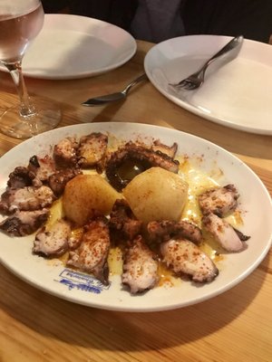 LA TRAINERA - Updated August 2025 - 25 Photos & 29 Reviews - Calle de ...