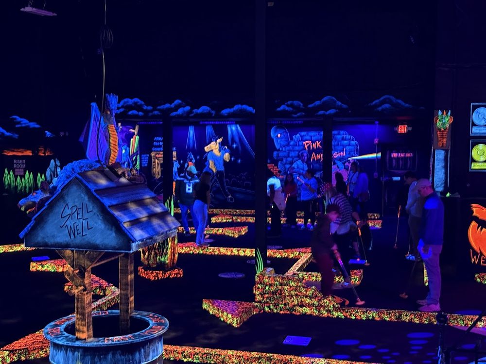 MONSTER MINI GOLF SPARTANBURG - Updated January 2026 - 12 Photos - 141 ...