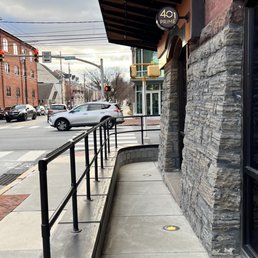 401 PRIME - Updated August 2025 - 152 Photos & 77 Reviews - 401 N ...