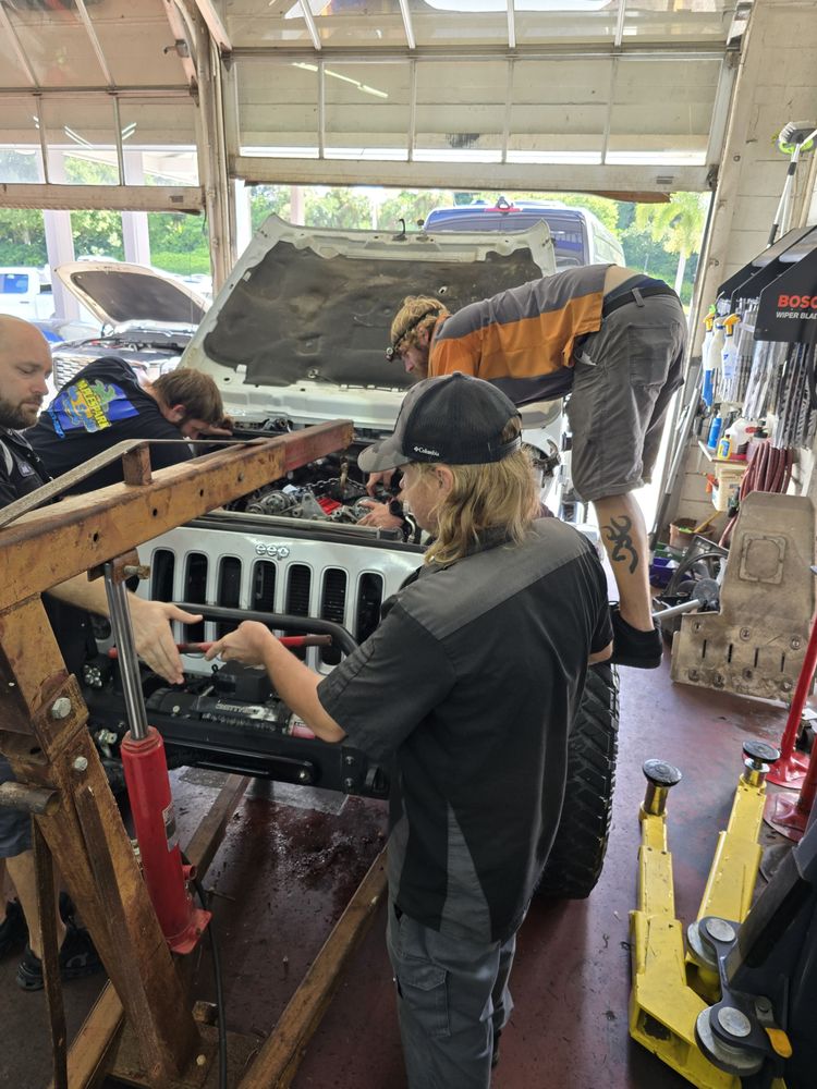 NAPLES PARK AUTO SERVICE - Updated January 2026 - 19 Reviews - 10121 ...