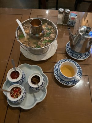 THAI KITCHEN - 317 Photos & 160 Reviews - 4550 Concord Ave, Baton Rouge ...