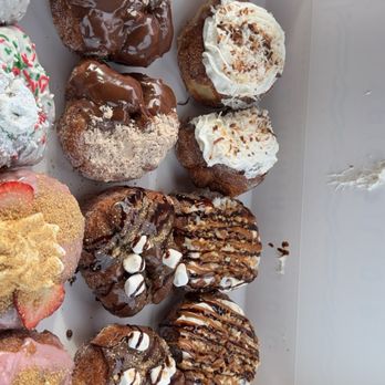 PARLOR DOUGHNUTS - Updated December 2025 - 70 Photos & 29 Reviews ...
