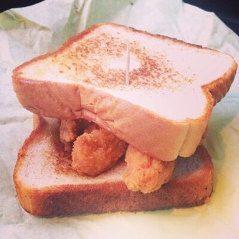 GOOD LUCK - Updated January 2026 - 25 Photos - 5018 S 2nd Ave, Dallas ...