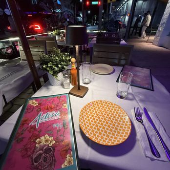 AZTECA SOUTH BEACH - Updated December 2024 - 61 Photos & 42 Reviews ...
