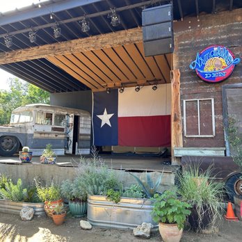 ARMADILLO DEN - 141 Photos & 142 Reviews - 10106 Manchaca Rd, Austin, Texas - Bars - Restaurant ...