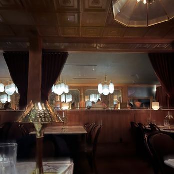 MONARQUE - Updated November 2024 - 698 Photos & 231 Reviews - 1010 ...