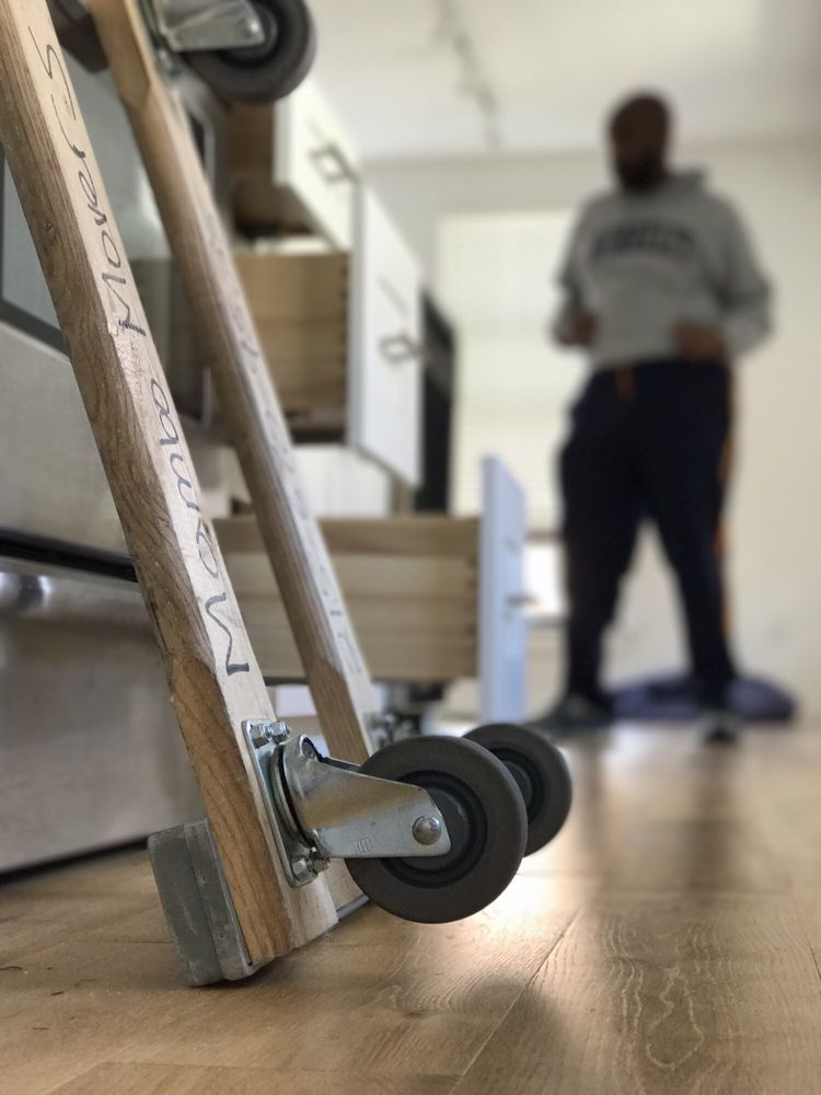 MAMBO MOVERS - Updated January 2026 - 24 Photos & 384 Reviews - 1241 S 24th St, Philadelphia ...