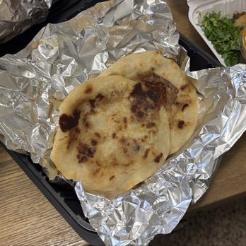 PUPUSERIA SALVADORENA - Updated December 2025 - 228 Photos & 464 ...