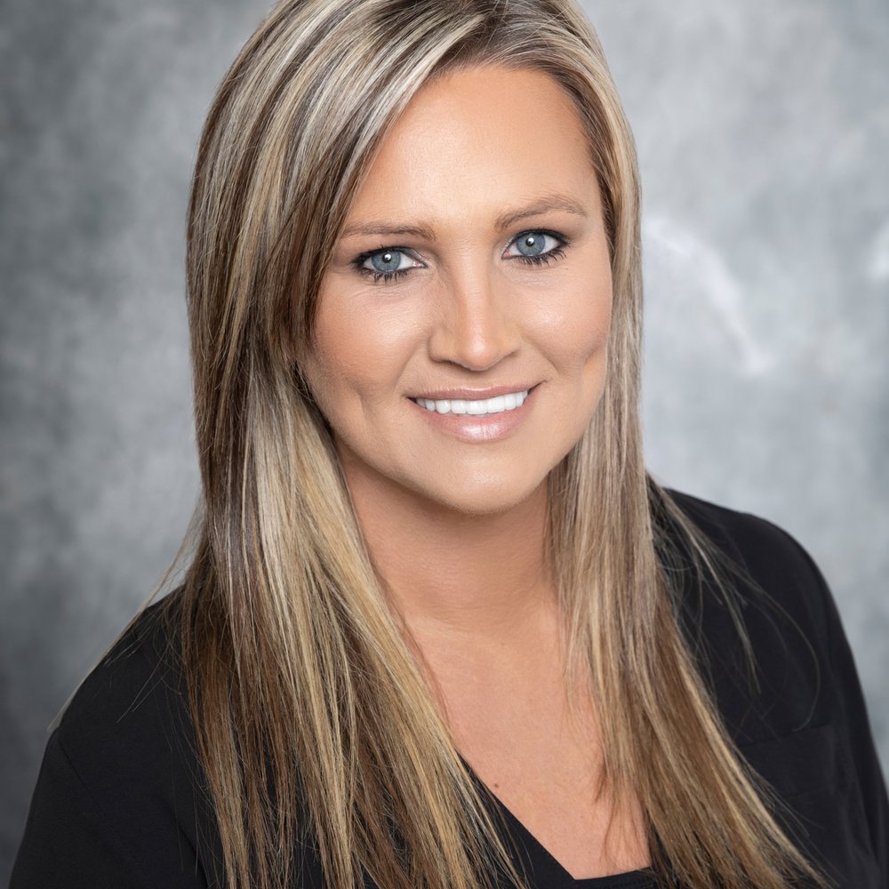 Sarah Askew's Instagram, Twitter & Facebook on IDCrawl