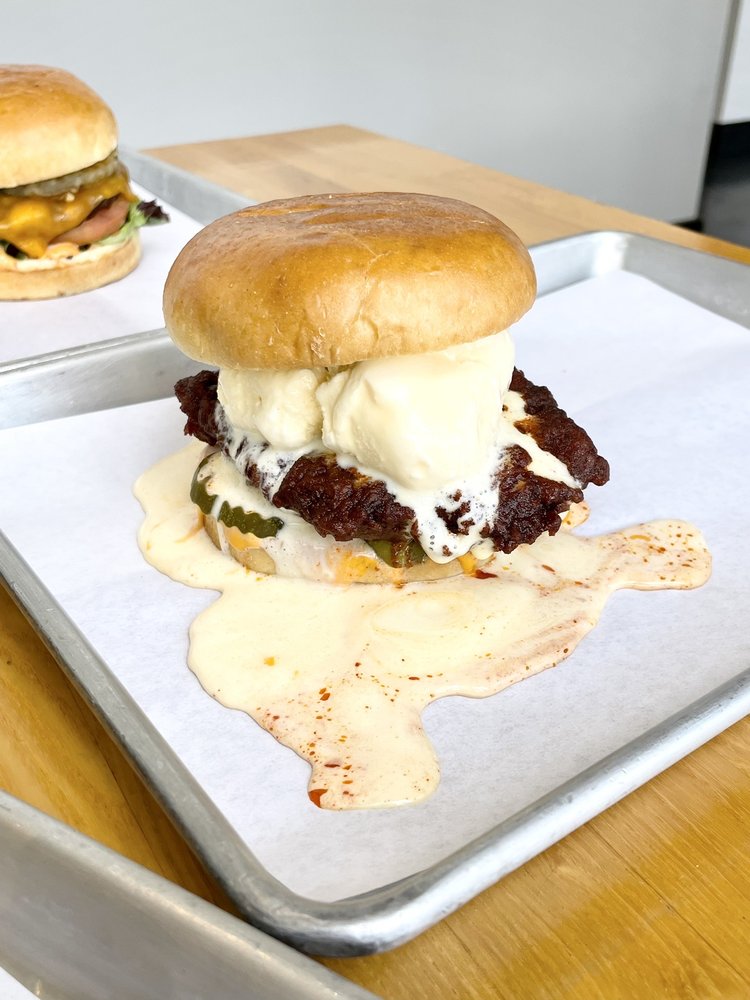 INIBURGER - Updated November 2024 - 495 Photos & 621 Reviews - 4233 ...