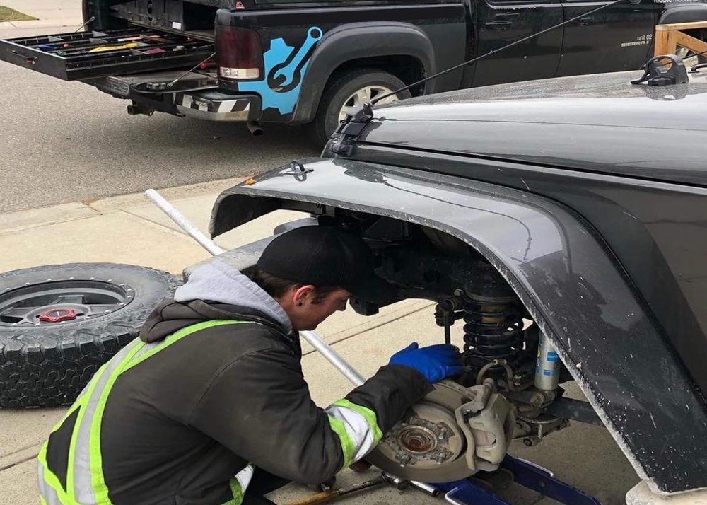 DEAN’S FREEWAY TOWING SERVICES - Updated September 2024 - 395 Edgewood ...