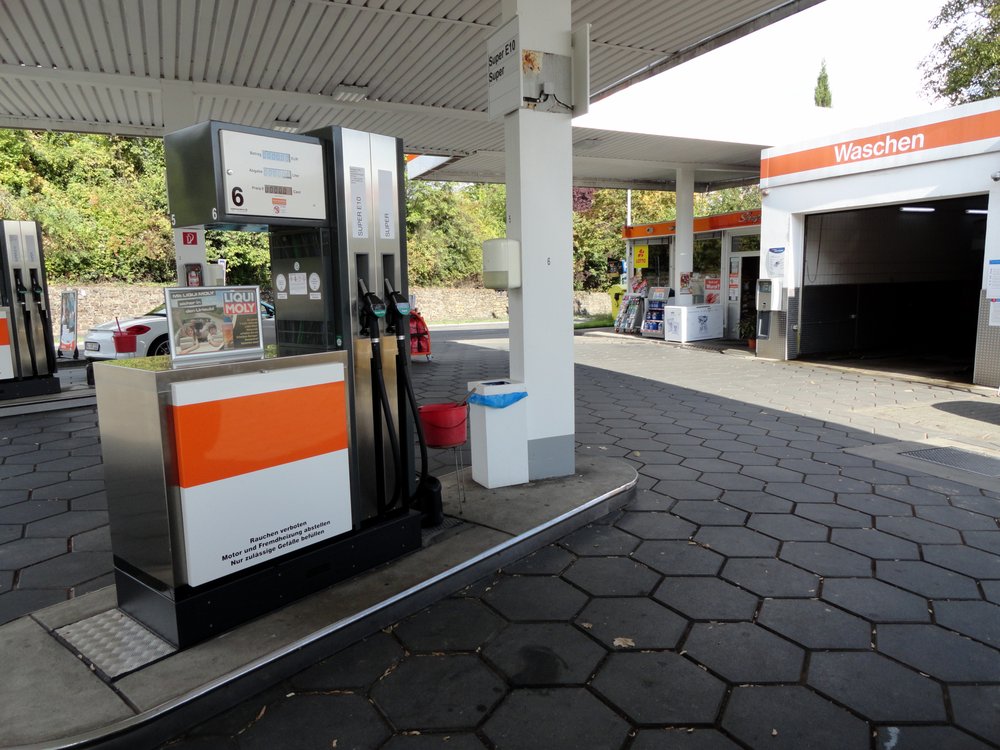 SB TANKSTELLE WALLUF | Hauptstr. 14a, Walluf, Hessen, Germany - Body ...
