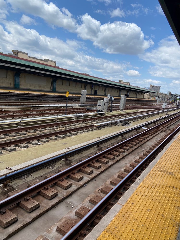 MTA - 9TH ST SUBWAY STATION - Updated May 2025 - 11 Photos - 4TH Ave ...