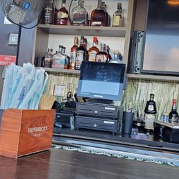 PIER TEAKI - Updated July 2025 - 599 Photos & 279 Reviews - 800 2nd Ave ...