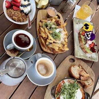 MAGNOLIA HOUSE - Updated June 2024 - 2387 Photos & 1442 Reviews - 492 S ...