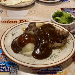 DENTON DINER - Updated October 2025 - 51 Photos & 48 Reviews - 42 ...