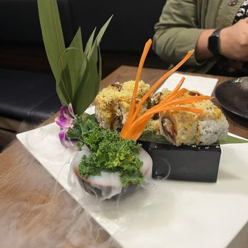 MIRAKUTEI SUSHI & RAMEN - Updated June 2024 - 98 Photos & 31 Reviews ...
