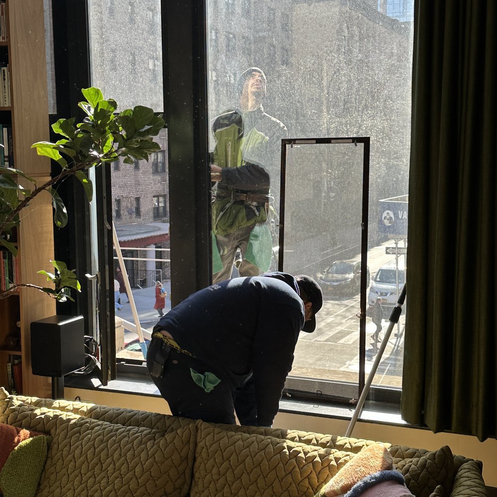 APPLE WINDOW CLEANING - Updated November 2025 - 15 Photos & 16 Reviews ...