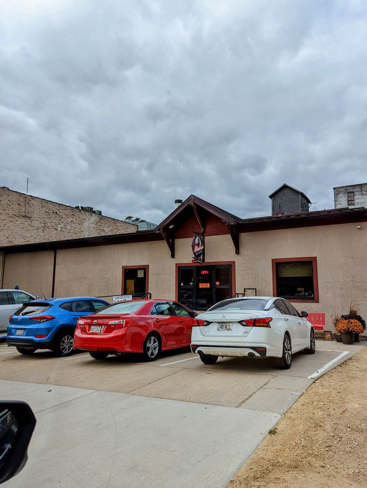 MINHAS CRAFT BREWERY - Updated June 2024 - 72 Photos & 93 Reviews ...