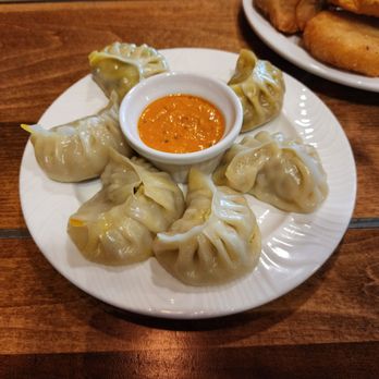 CURRY & MOMO HIMALAYAN RESTAURANT - Updated January 2025 - 85 Photos ...