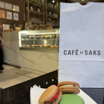 CAFÉ AT SAKS - Updated December 2025 - 39 Photos & 17 Reviews - 611 5th ...