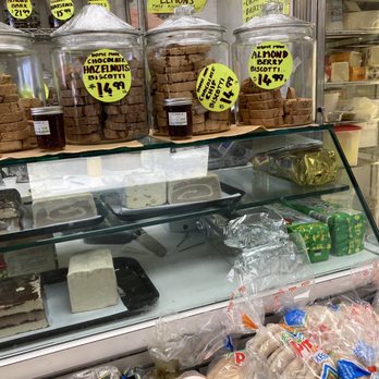 TAVLIN MARKET - Updated December 2025 - 68 Photos & 102 Reviews - 2828 ...