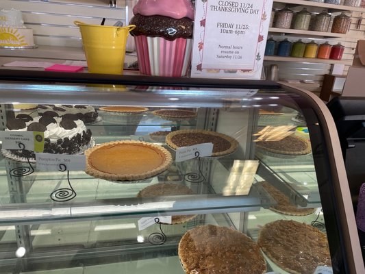 ELÉ CAKE COMPANY - Updated August 2024 - 24 Photos & 42 Reviews - 1279 ...