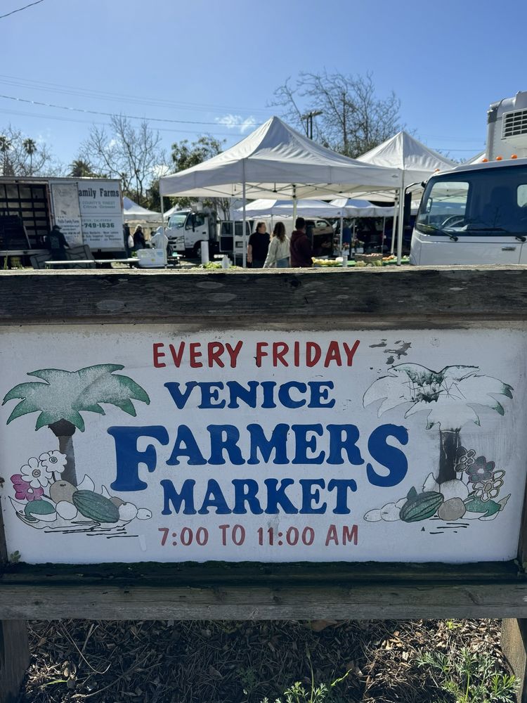 VENICE FARMERS MARKET - Updated January 2026 - 30 Photos & 52 Reviews ...