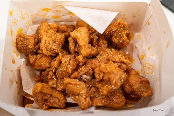 BLOOM CHICKEN - Updated December 2025 - 214 Photos & 93 Reviews - 365 ...