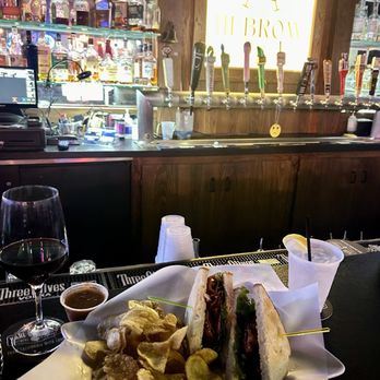 HI BROW PUB - Updated August 2025 - 23 Photos & 24 Reviews - 1667 N ...