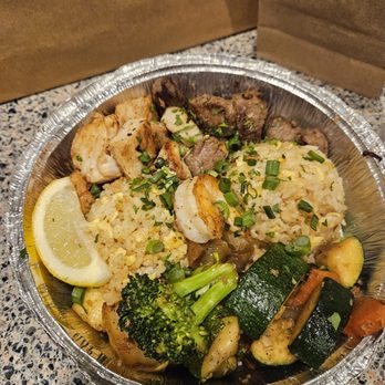 VOLCANO GRILLE - Updated May 2025 - 62 Photos & 57 Reviews - 9210 S ...