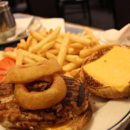 GOLDEN REEF DINER - Updated December 2025 - 287 Photos & 391 Reviews ...