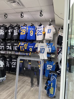 PRO IMAGE SPORTS - Updated February 2026 - 29 Photos - 239 Los Cerritos ...