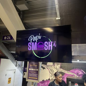 Papi Smash’d Burger - Cheap - Burgers - Updated June 2025 - 319 Photos ...