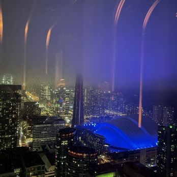 AERA - Updated May 2025 - 167 Photos & 41 Reviews - 8 Spadina Avenue ...