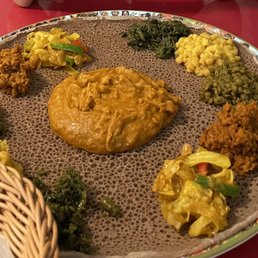 BETESEB RESTAURANT - 150 Photos & 216 Reviews - Ethiopian - 1212 S Dale ...